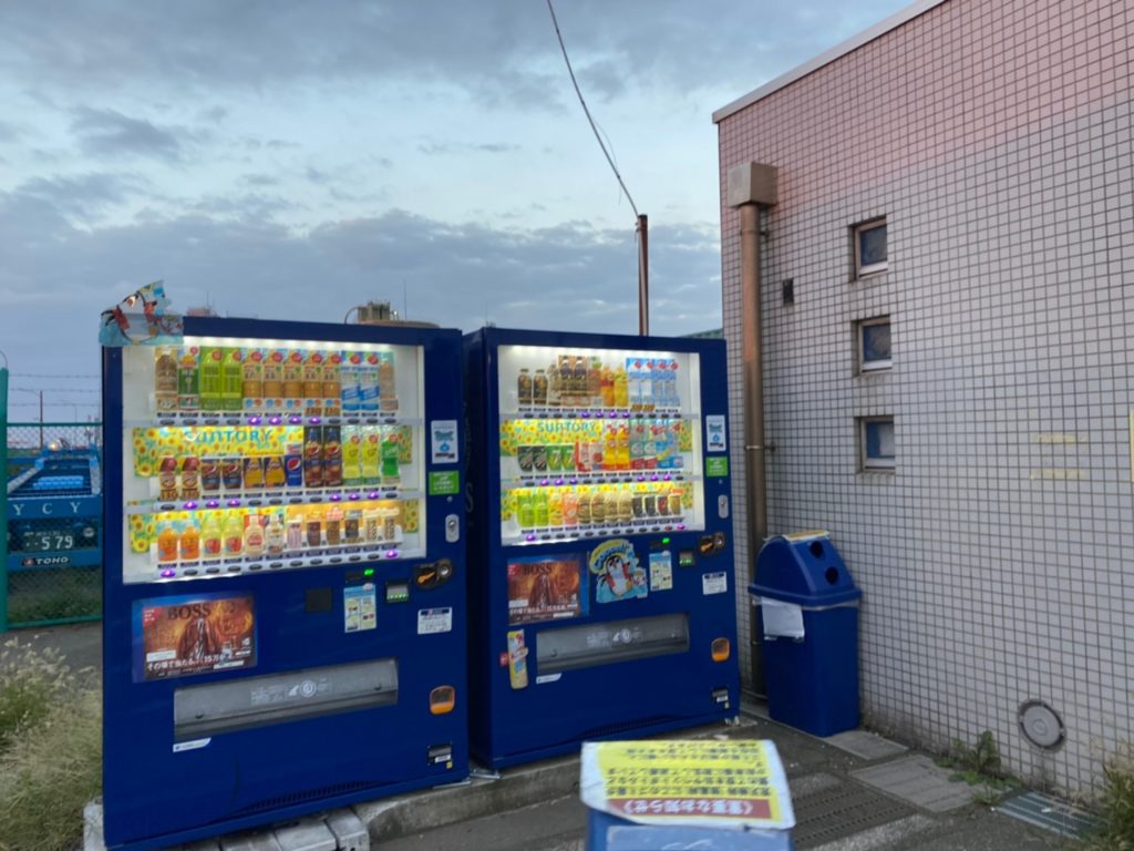 【神奈川県横浜市】『本牧海づり施設』の海釣りガイド（釣れる魚・駐車場・トイレ）｜関東釣りwalker