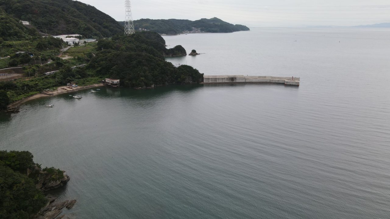 【和歌山県海南市】『冷水漁港：しみずぎょこう』のおすすめ海釣りガイド（釣れる魚・駐車場・トイレ）｜和歌山釣りwalker