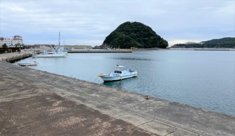 【和歌山県すさみ町】『すさみ漁港・小泊漁港』の海釣りガイド（釣れる魚・駐車場・トイレ）｜和歌山釣りwalker