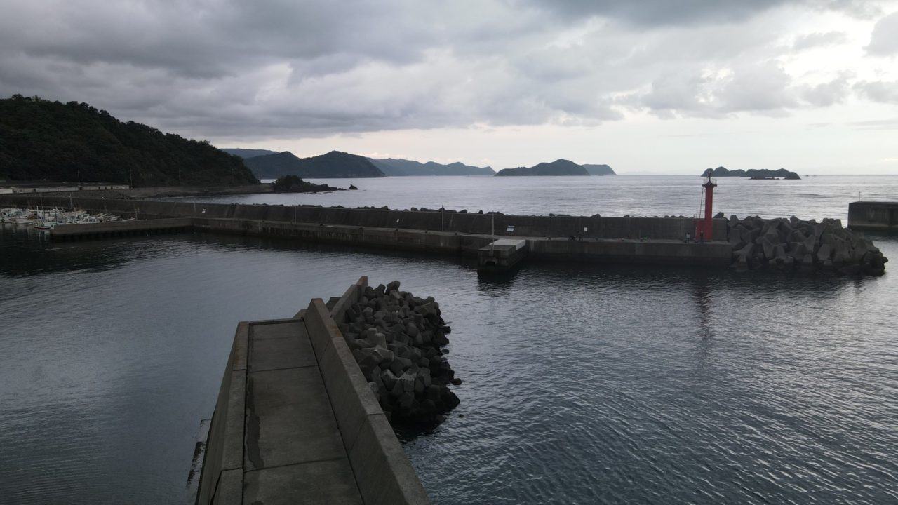 【和歌山県湯浅町】『栖原漁港・端崎|すはらこう』のおすすめ海釣りガイド(釣れる魚・駐車場・渡し船)|和歌山釣りwalker