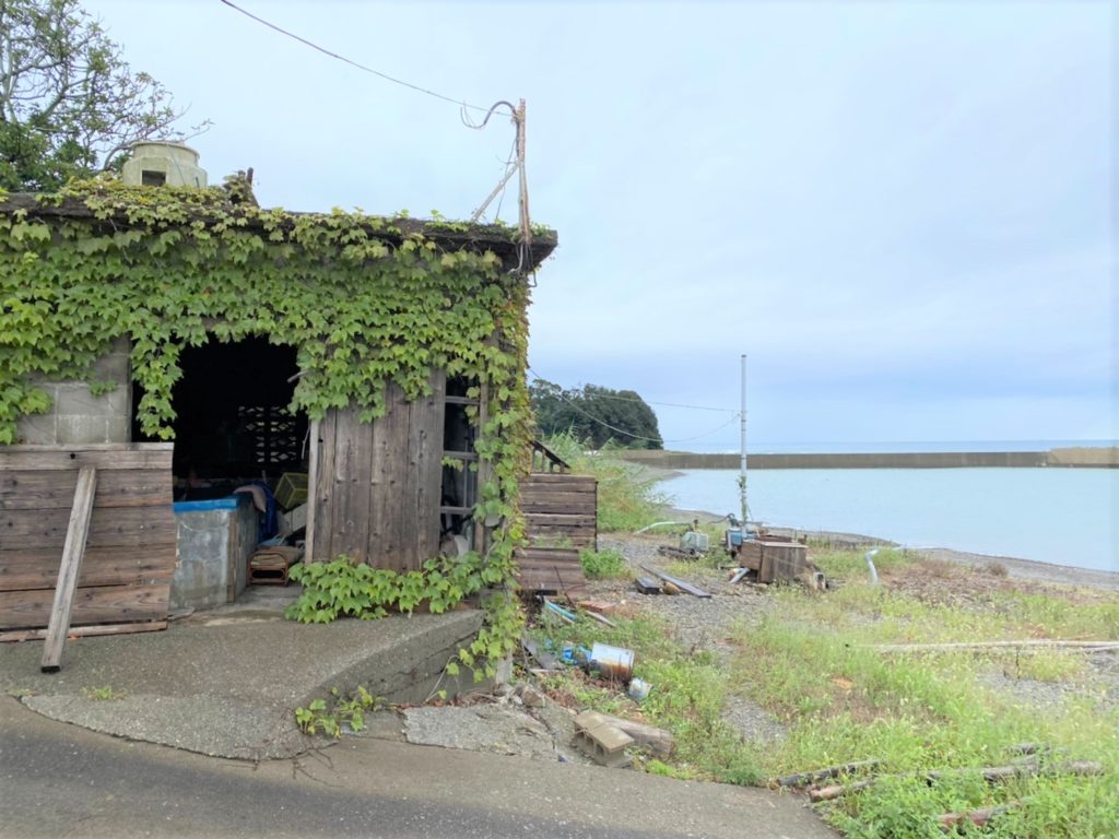 【和歌山県御坊市】『下楠井漁港｜しもくすい』の海釣りガイド（釣れる魚・駐車場・トイレ）｜和歌山釣りwalker