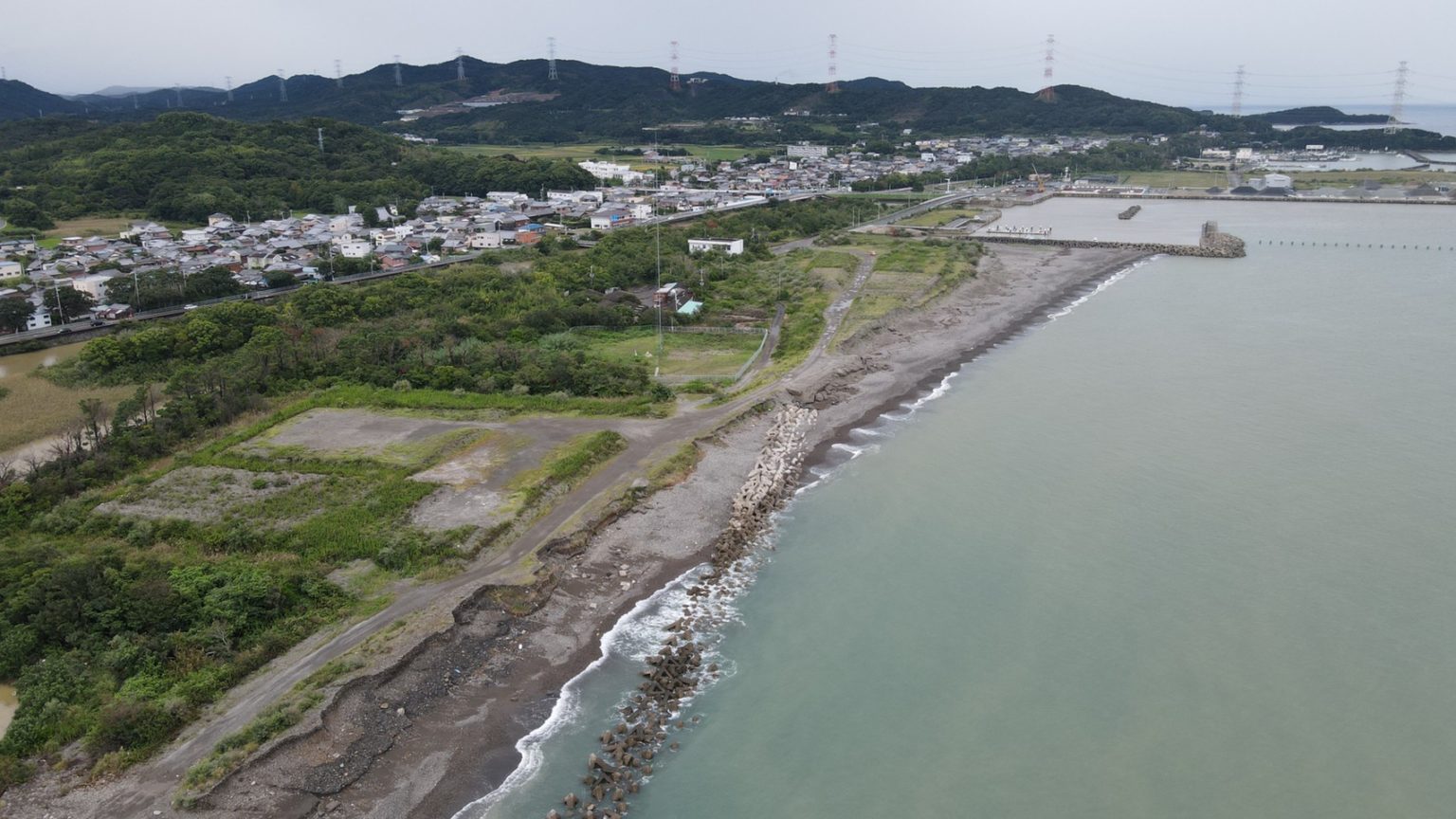 【和歌山県御坊市】『浜ノ瀬漁港・日高川河口』の海釣りガイド(釣れる魚・駐車場・トイレ)|和歌山釣りwalker