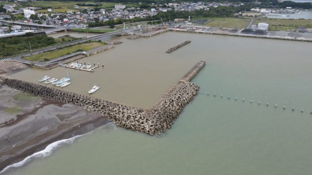 【和歌山県御坊市】『日高港・北塩屋漁港』の海釣りガイド（釣れる魚・駐車場・トイレ）｜和歌山釣りwalker