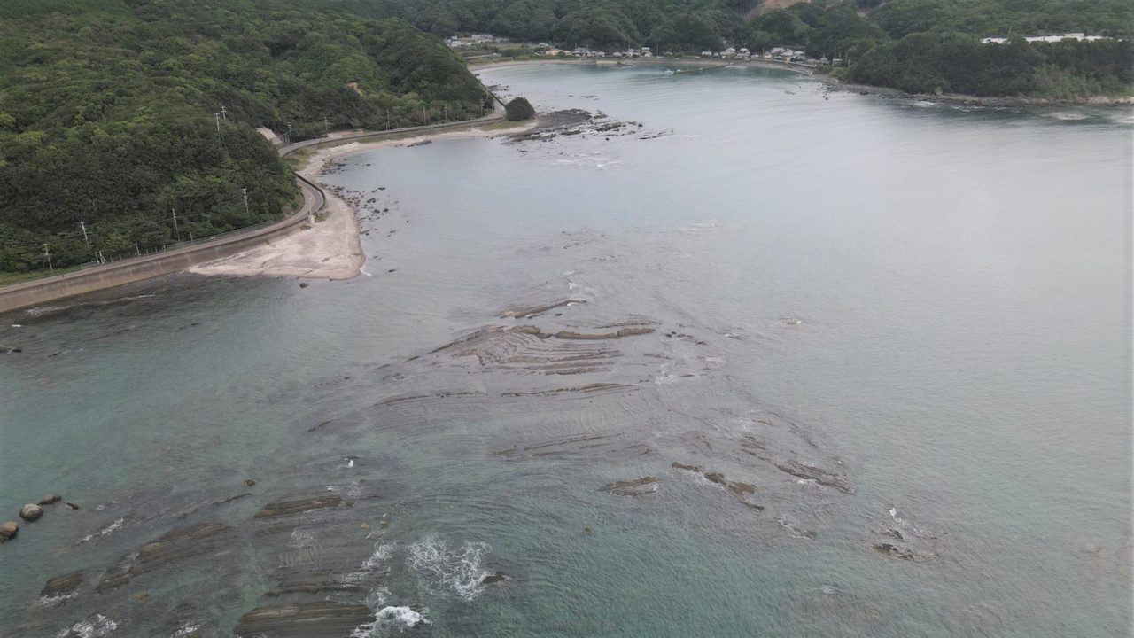 【和歌山県串本町】『ナゴ島周辺』の海釣りガイド(釣れる魚・駐車場・トイレ)|和歌山釣りwalker