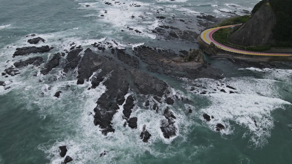 【和歌山県串本町】『石切岩周辺』の海釣りガイド(釣れる魚・駐車場・トイレ)|和歌山釣りwalker
