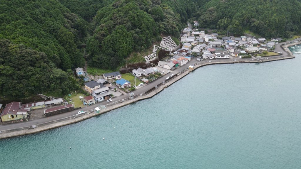 【和歌山県那智勝浦町】『浦神漁港』の海釣りガイド(釣れる魚・駐車場・トイレ)|和歌山釣りwalker