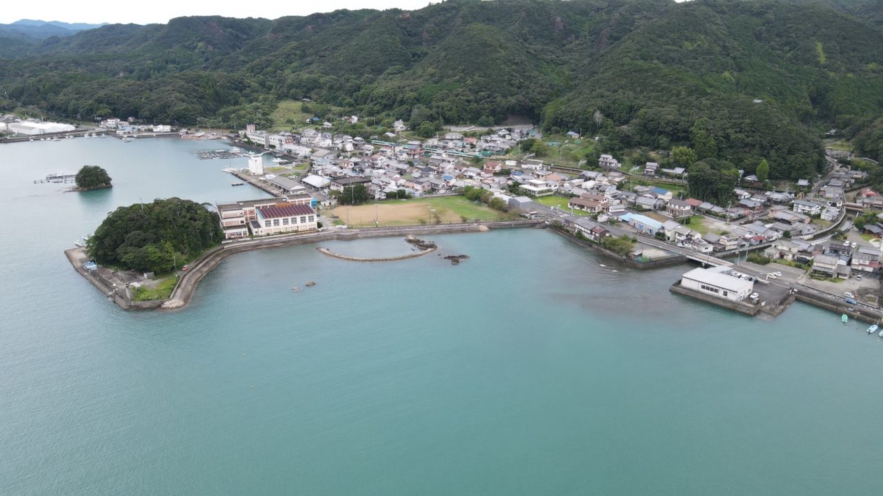 【和歌山県那智勝浦町】『浦神漁港』の海釣りガイド（釣れる魚・駐車場・トイレ）｜和歌山釣りwalker
