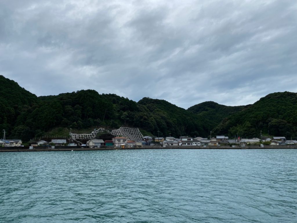 【和歌山県那智勝浦町】『浦神漁港』の海釣りガイド(釣れる魚・駐車場・トイレ)|和歌山釣りwalker