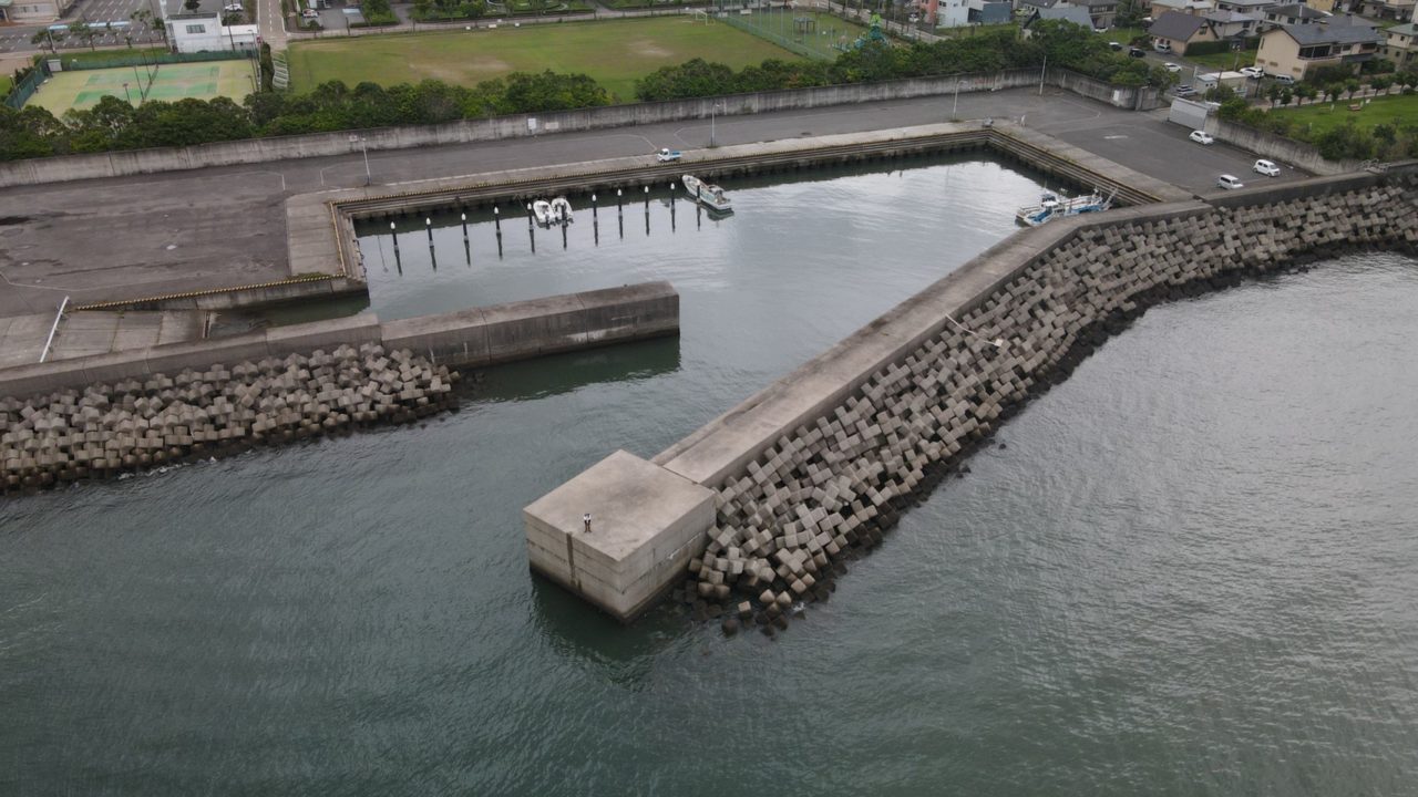 【和歌山県広川町】『湯浅広港・ふれあいけんこう公園』のおすすめ海釣りガイド(釣れる魚・駐車場・渡し船)|和歌山釣りwalker