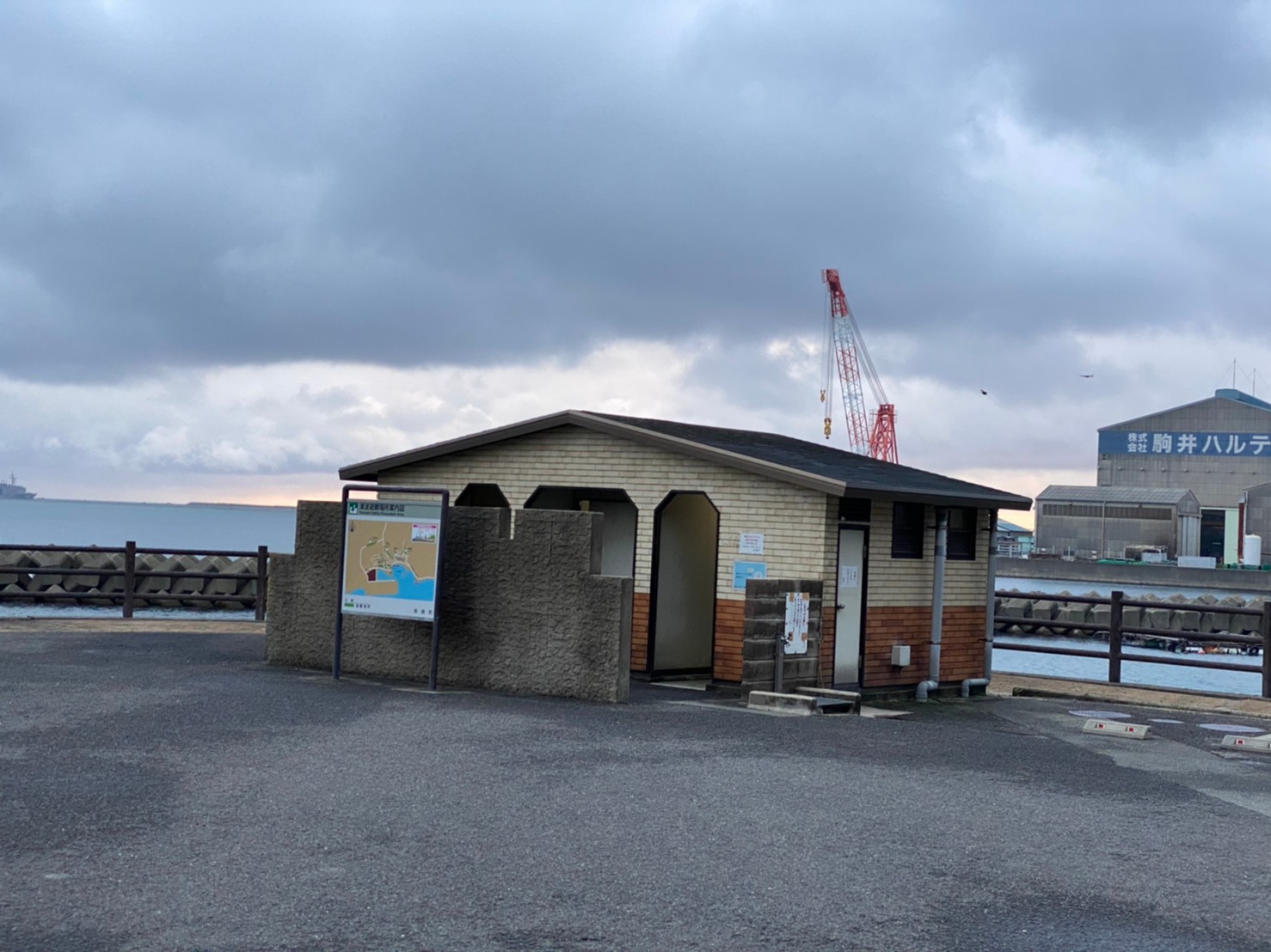 【和歌山県由良町】『神谷漁港』の海釣りガイド(釣れる魚・駐車場・渡し船)|和歌山釣りwalker