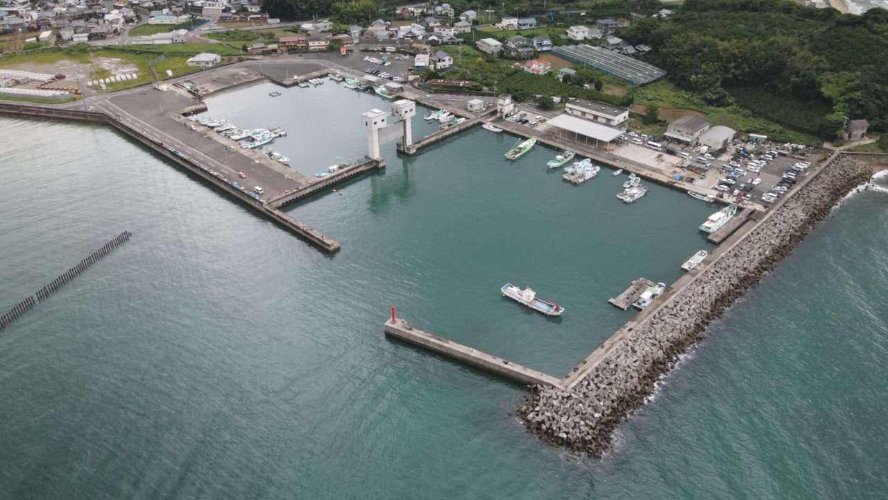 【和歌山県広川町】『唐尾魚港|かろぎょこう』のおすすめ海釣りガイド(釣れる魚・駐車場・渡し船)|和歌山釣りwalker