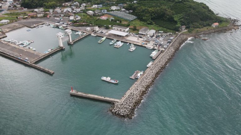 【和歌山県広川町】『唐尾魚港｜かろぎょこう』のおすすめ海釣りガイド（釣れる魚・駐車場・渡し船）｜和歌山釣りwalker