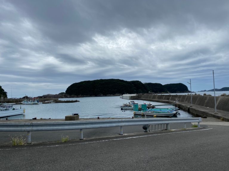 【和歌山県串本町】『通夜島周辺｜つやじま』の海釣りガイド（釣れる魚・駐車場・トイレ）｜和歌山釣りwalker
