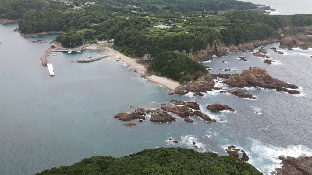 【和歌山県串本町】『通夜島周辺|つやじま』の海釣りガイド(釣れる魚・駐車場・トイレ)|和歌山釣りwalker