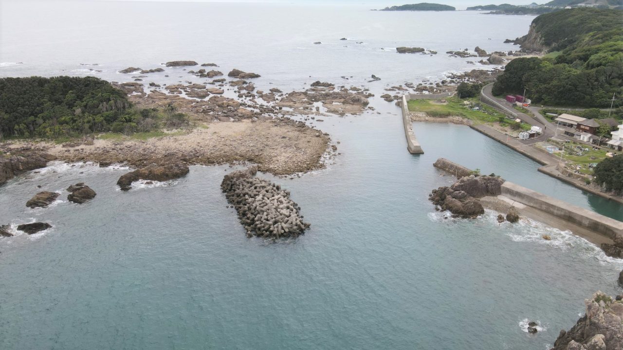 【和歌山県すさみ町】『里野漁港』の海釣りガイド（釣れる魚・駐車場・トイレ）｜和歌山釣りwalker