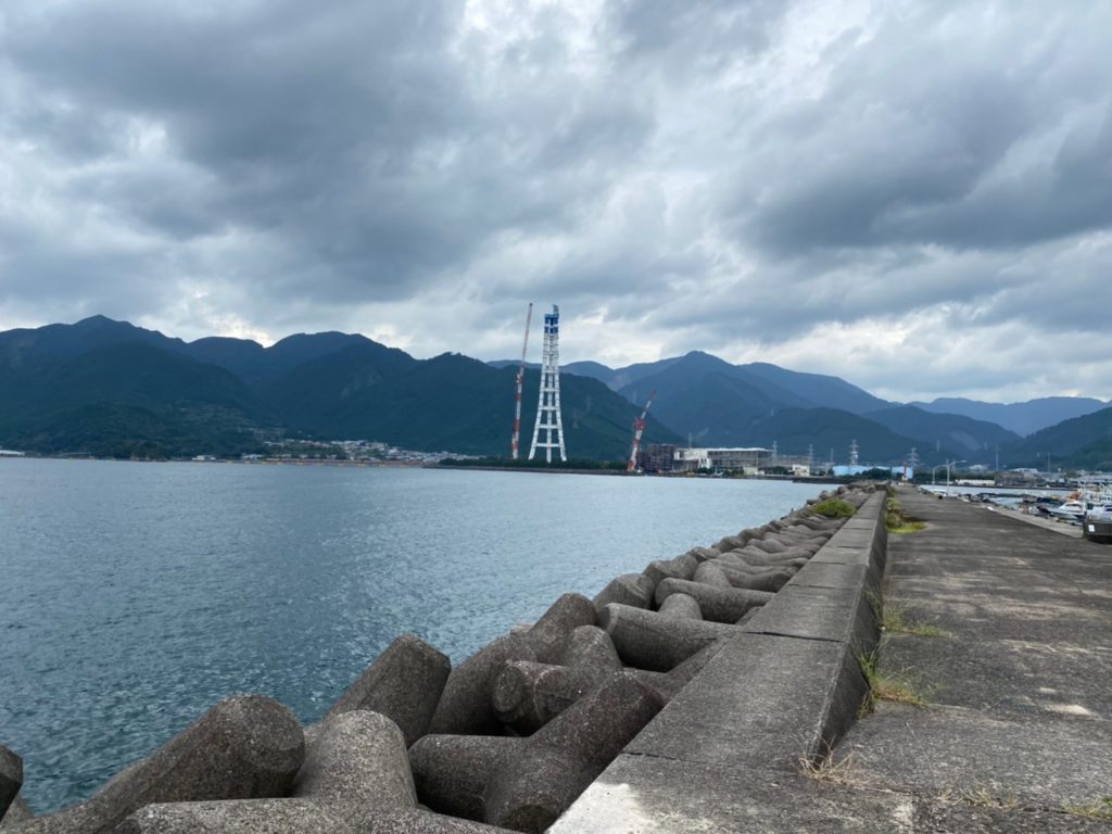 【三重県尾鷲市】『尾鷲港(おわせこう)』の海釣りガイド(釣れる魚・駐車場・トイレ)|東海釣りwalker