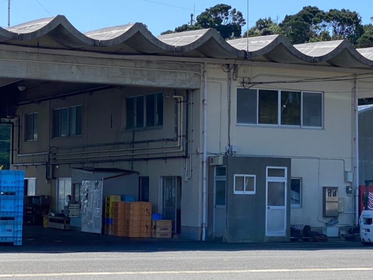 【三重県志摩市】『波切漁港』の海釣りガイド（釣れる魚・駐車場・トイレ）｜東海釣りwalker
