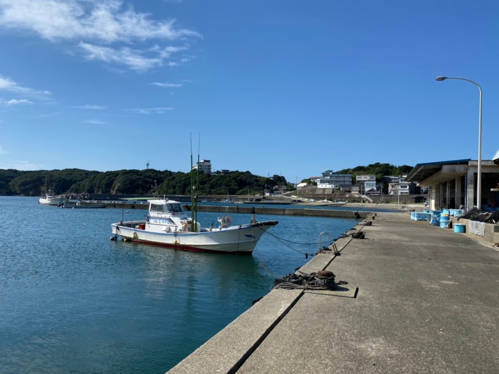 【三重県鳥羽市】『相差漁港』の海釣りガイド（釣れる魚・駐車場・トイレ）｜東海釣りwalker