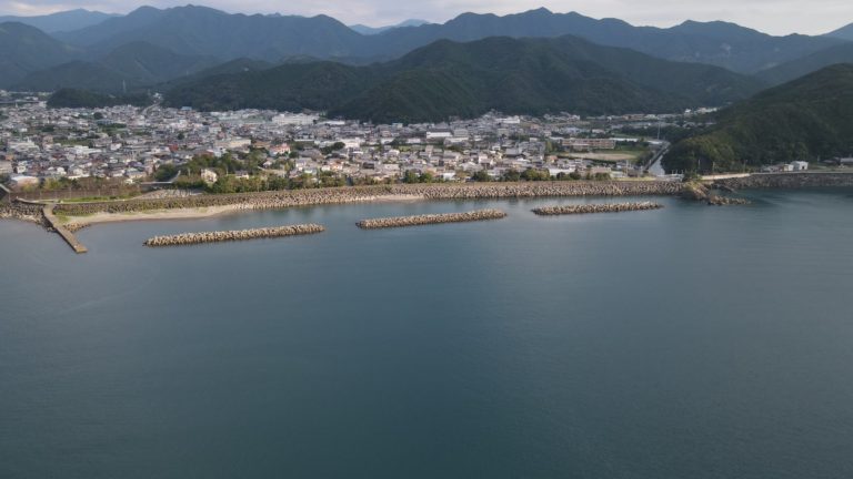 【三重県紀北町｜大人気！】『紀伊長島港』の海釣りガイド（釣れる魚・駐車場・トイレ）｜東海釣りwalker
