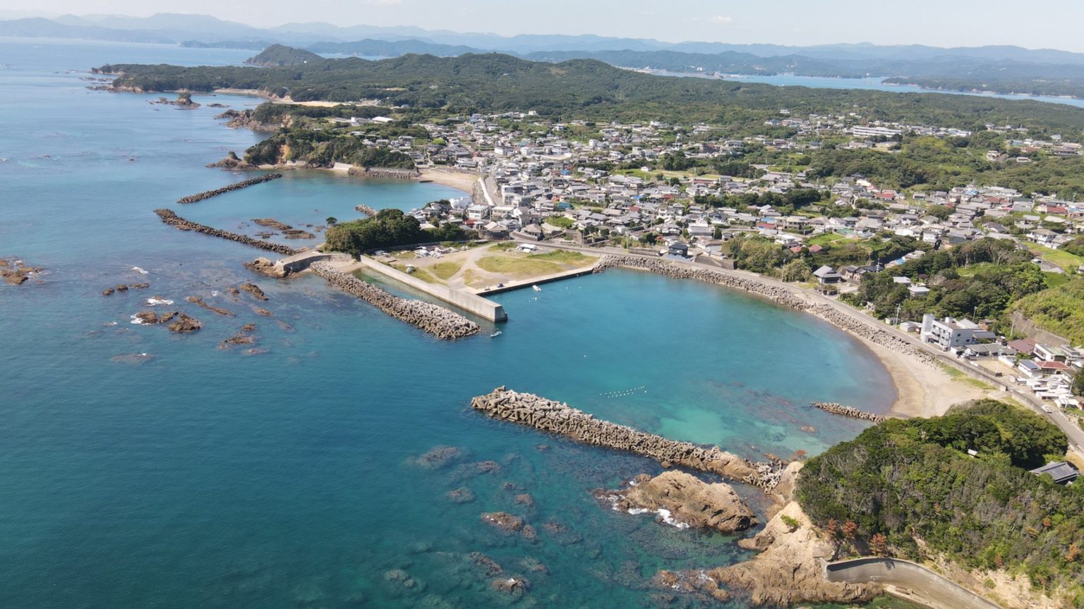 【三重県志摩市】『越賀郵便局・小川商店付近』の海釣りガイド(釣れる魚・駐車場・トイレ)|東海釣りwalker